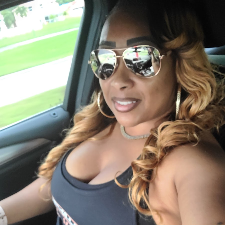 Diamond Girl - YouTube