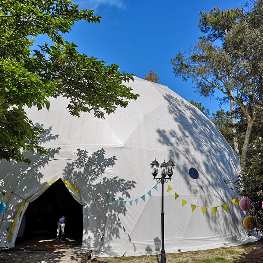 Pole Circus - YouTube