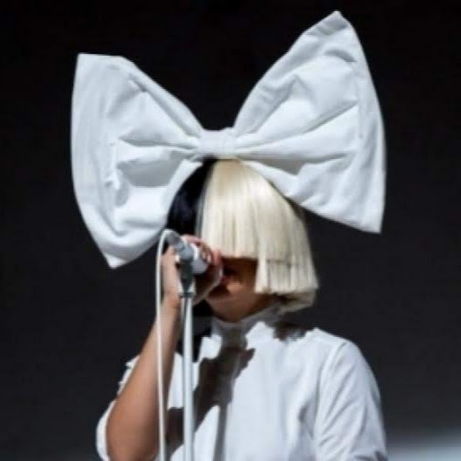 Sia Brasil - YouTube