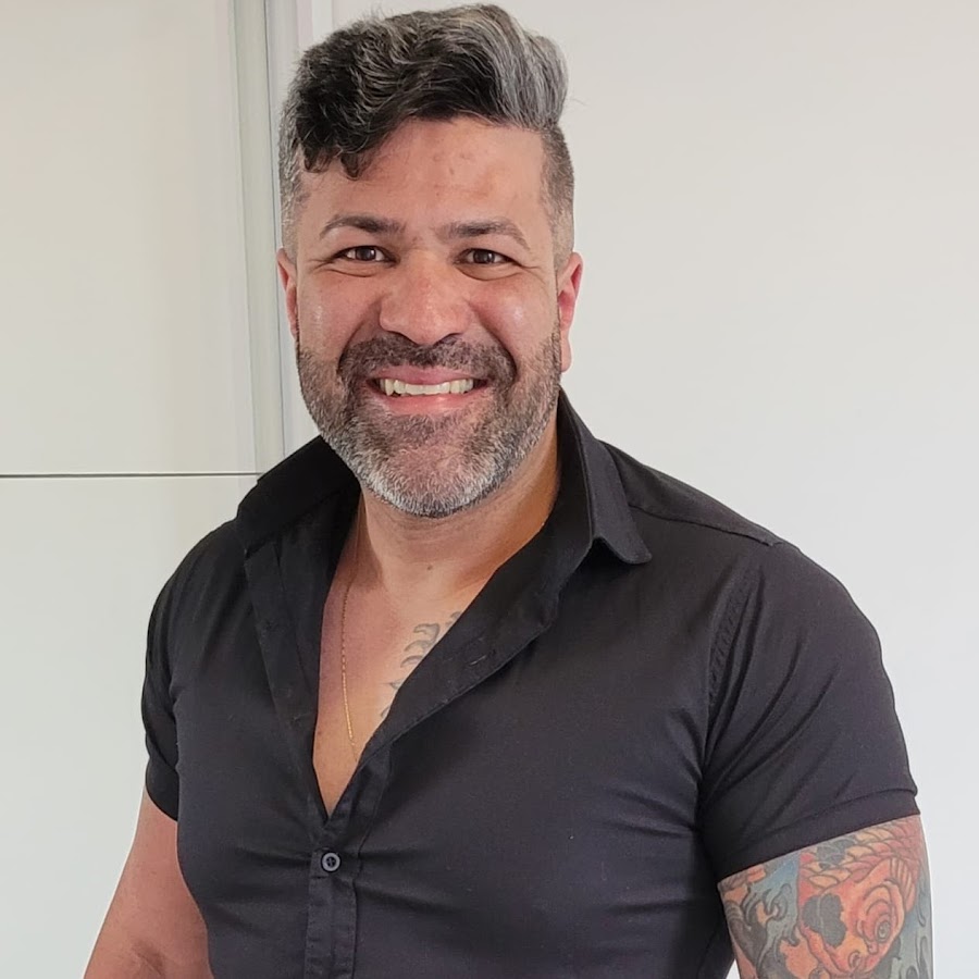 Wallace Martins - YouTube