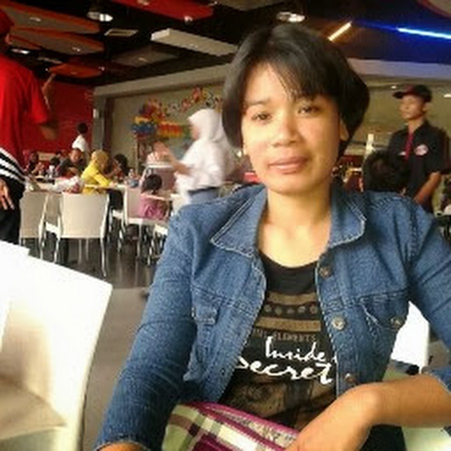 Erni Yusnita - YouTube