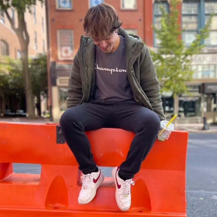 Thomas Manley - YouTube