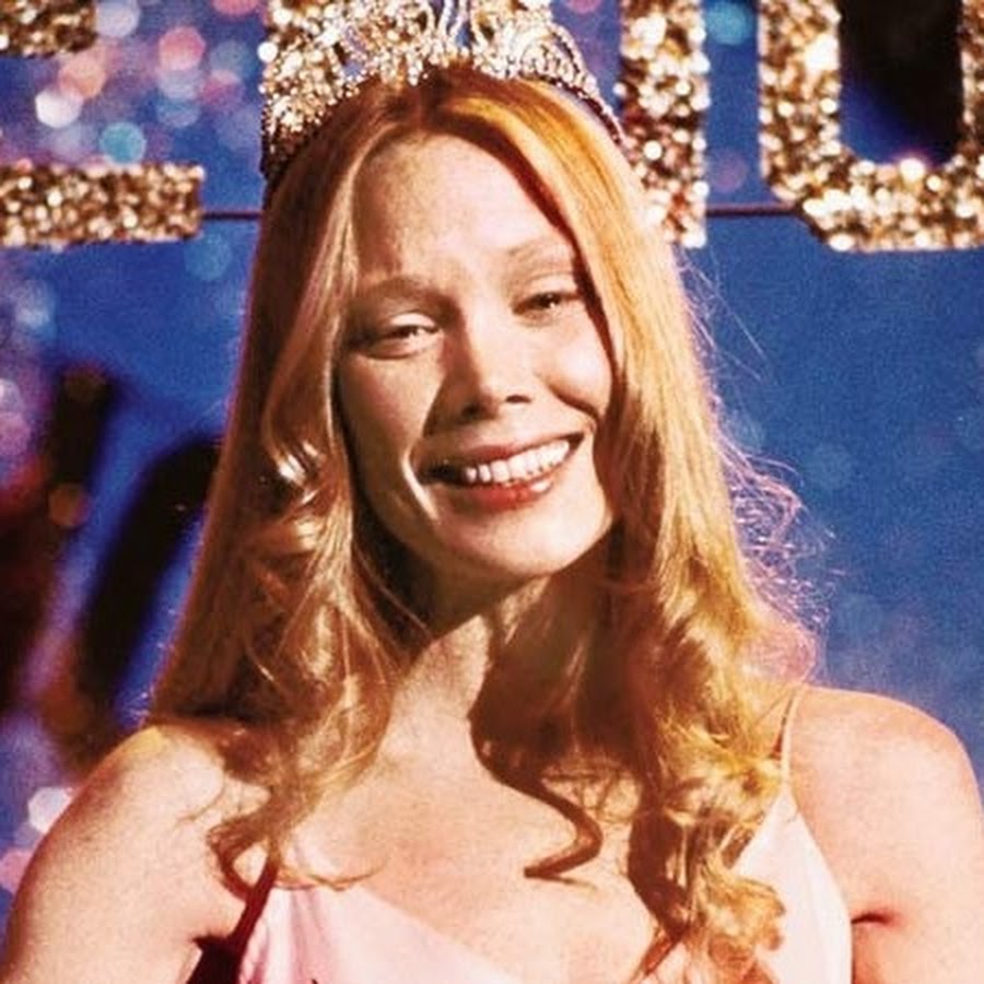 Carrie White - YouTube