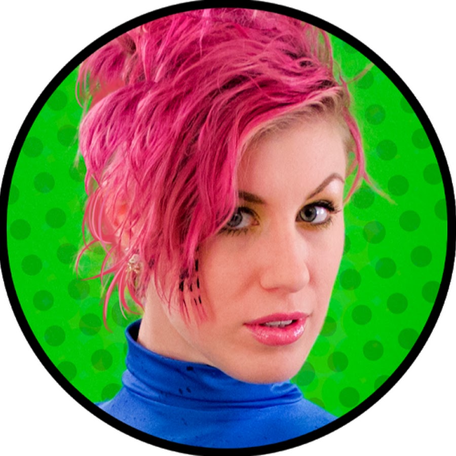 Comic Book Girl 19 - YouTube