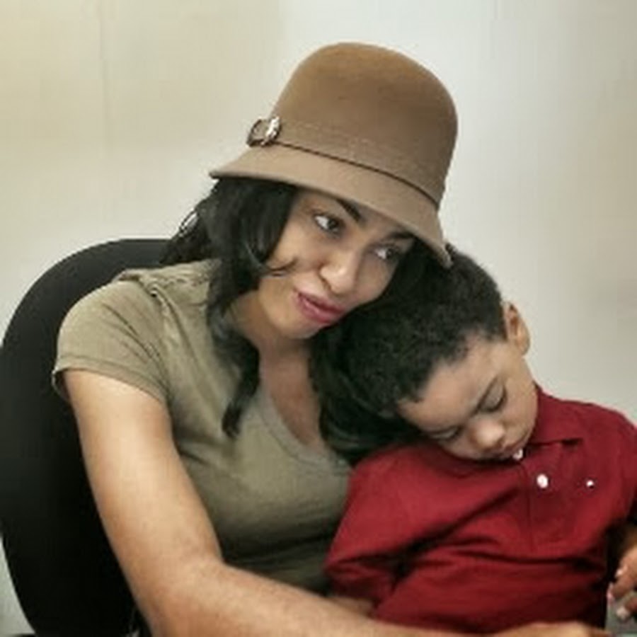 Carmen Hayes - YouTube