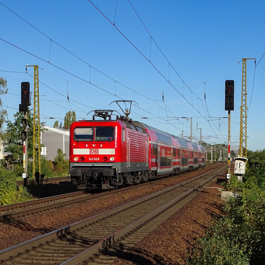 The Railfan's - YouTube