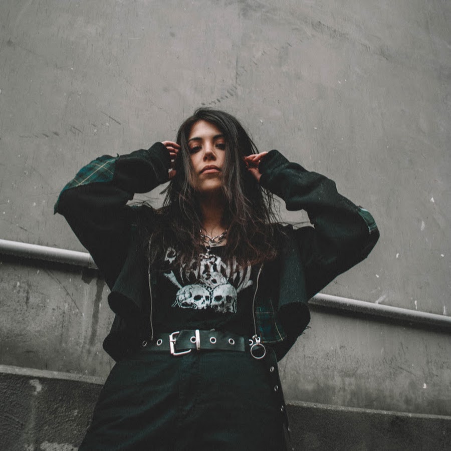 Ally Nicholas - YouTube