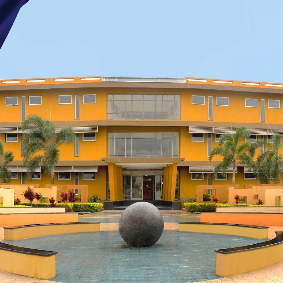 The GeeKay World School Ranipet - YouTube