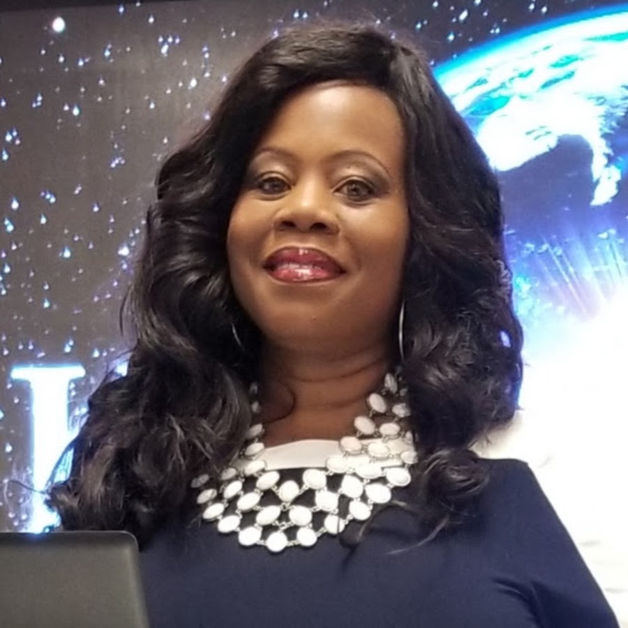 Lisa Gilbert - YouTube