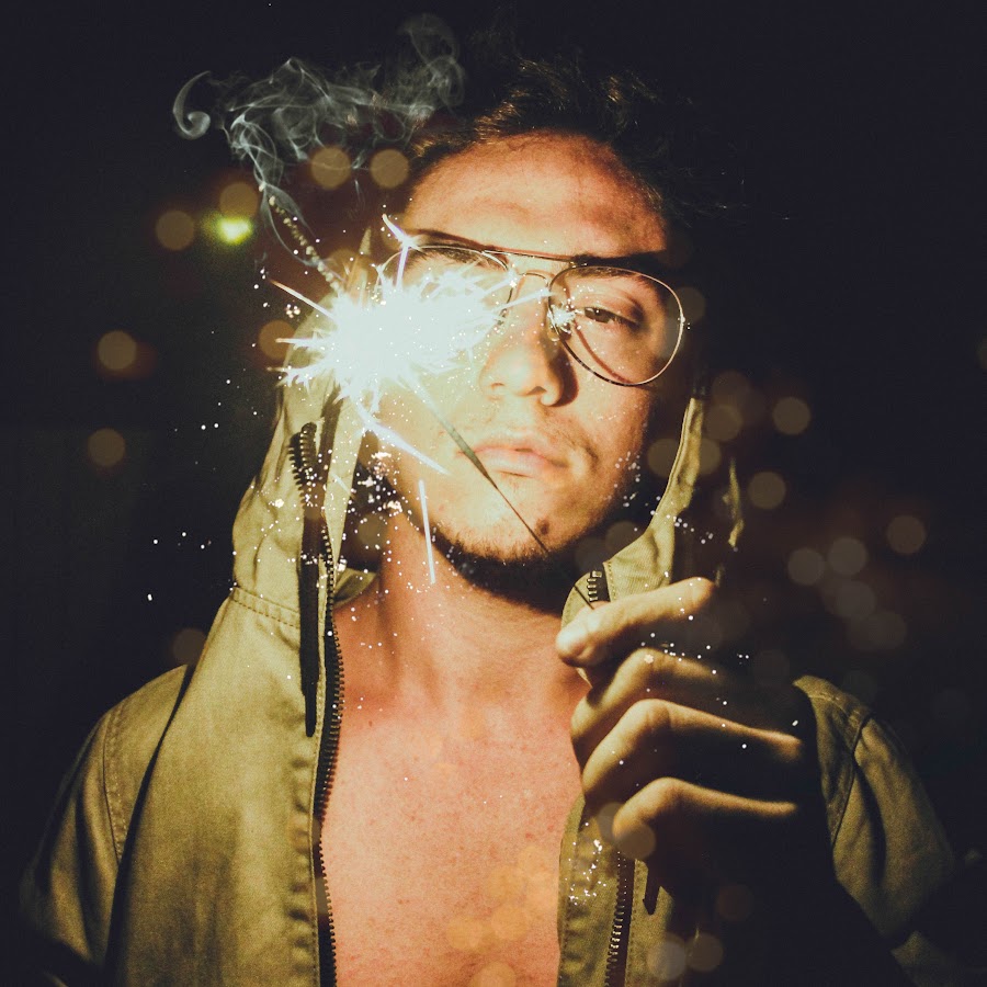 Elvis Roberts - YouTube