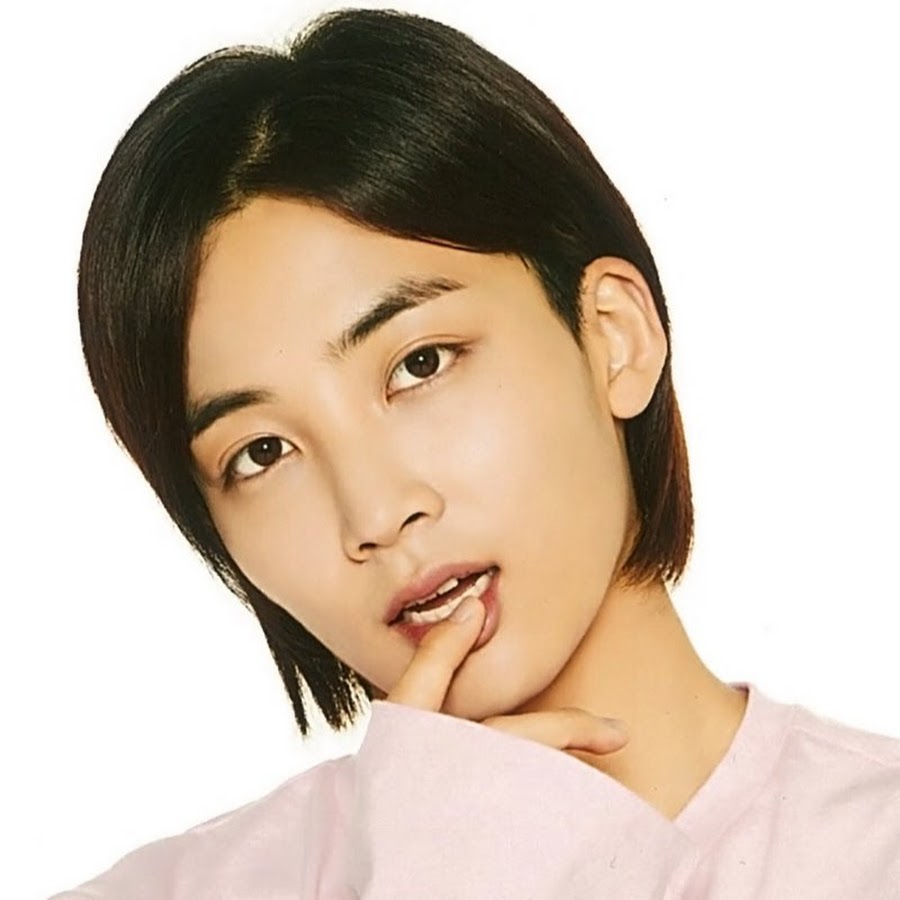 Yumi K-POP fan - YouTube