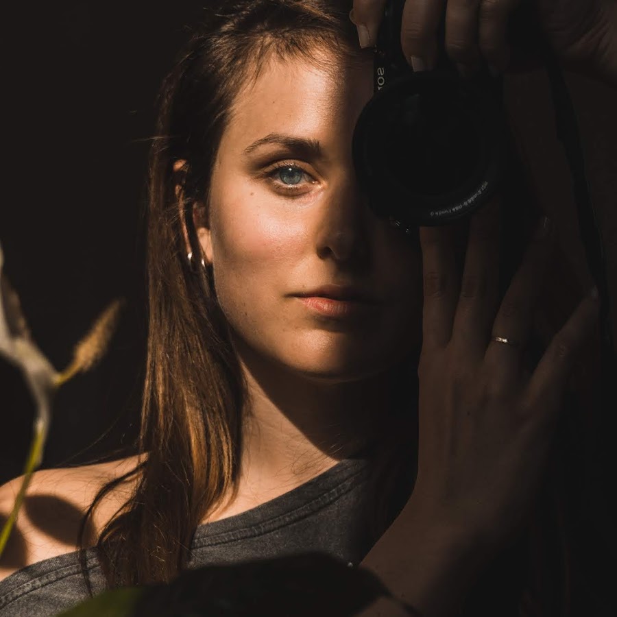 Andrea Laudon - YouTube