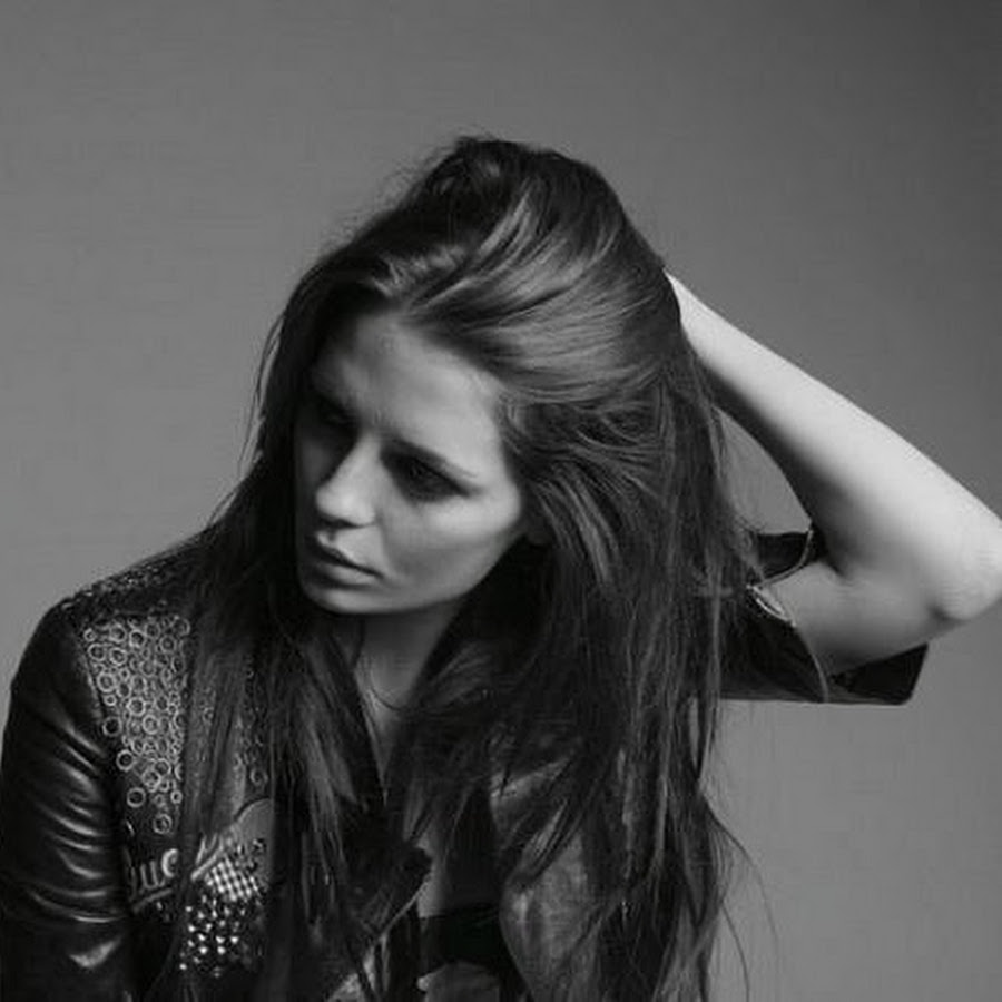 Alexa Silver - YouTube