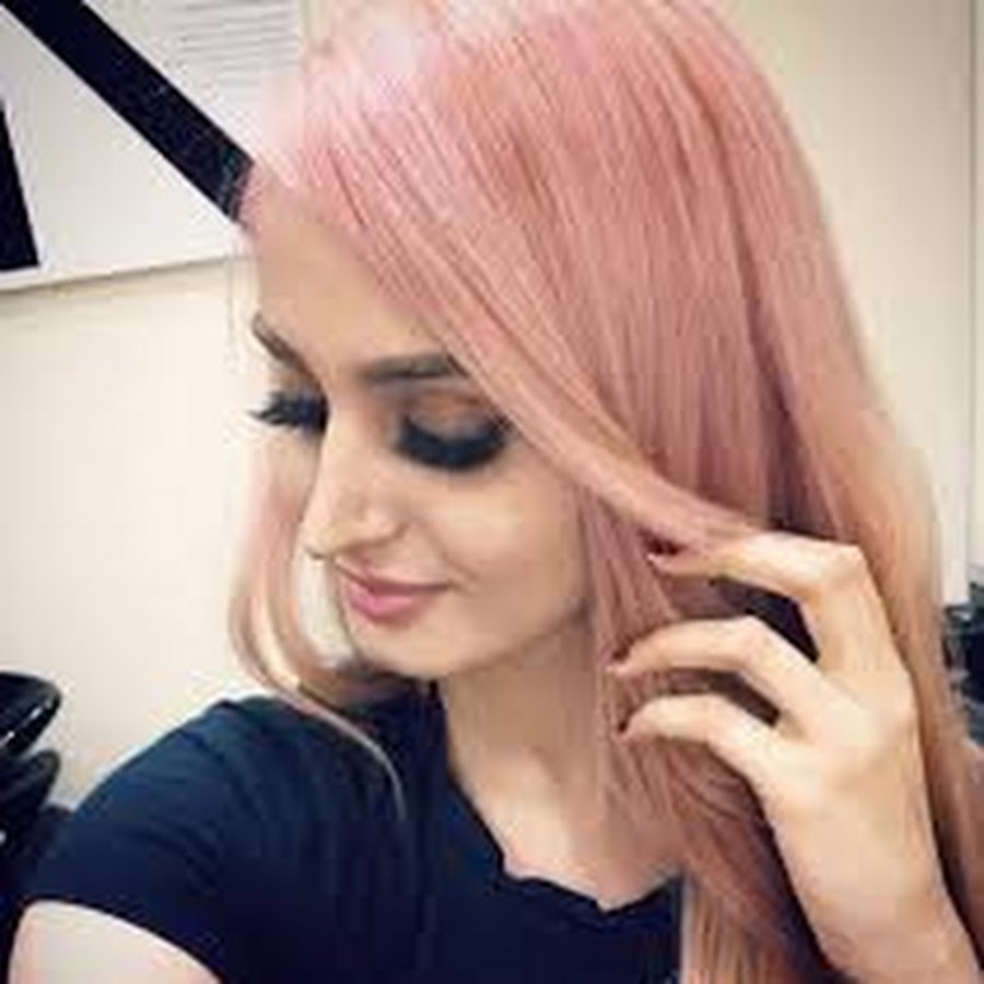 LANA Rose - YouTube