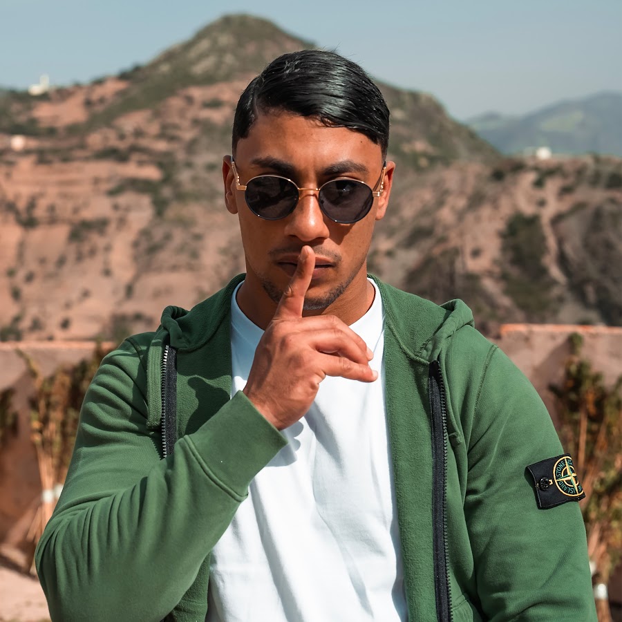 Maes officiel - YouTube