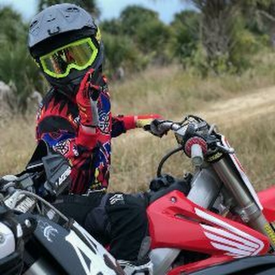 Riley Ross - YouTube