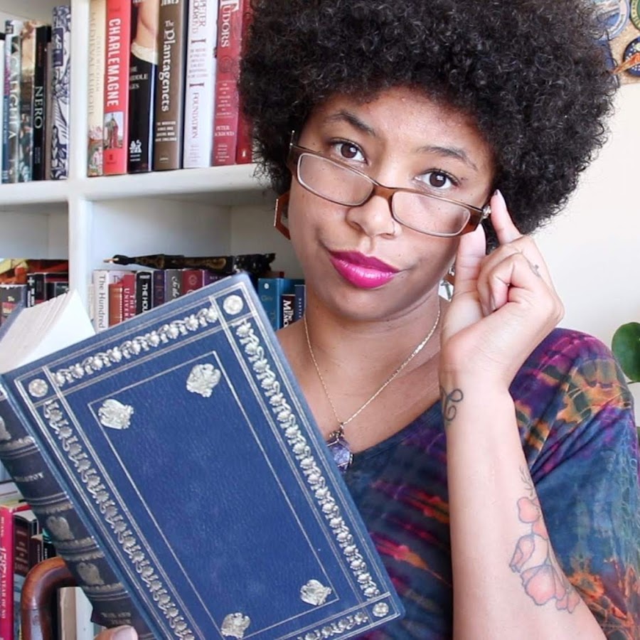 Rae Of Books - YouTube