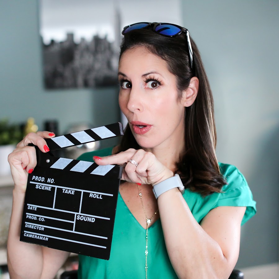 Holly G Studios - YouTube