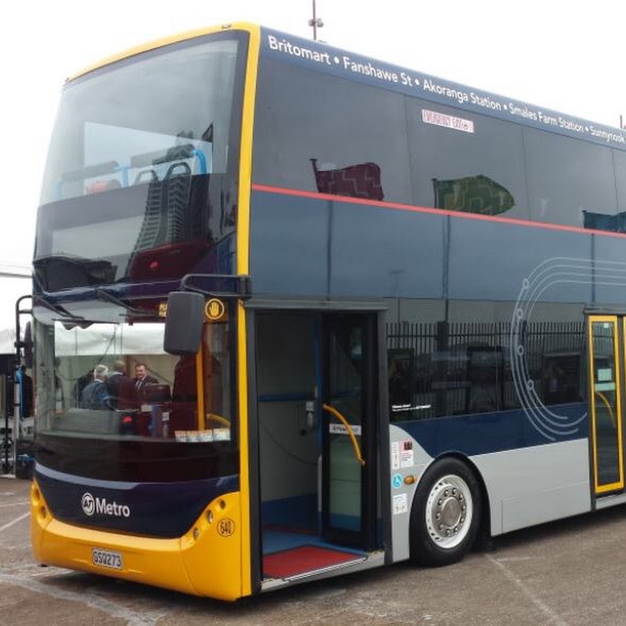 Auckland bus reviews - YouTube