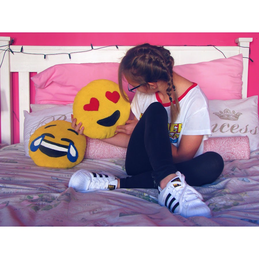 Kayla Jade - YouTube