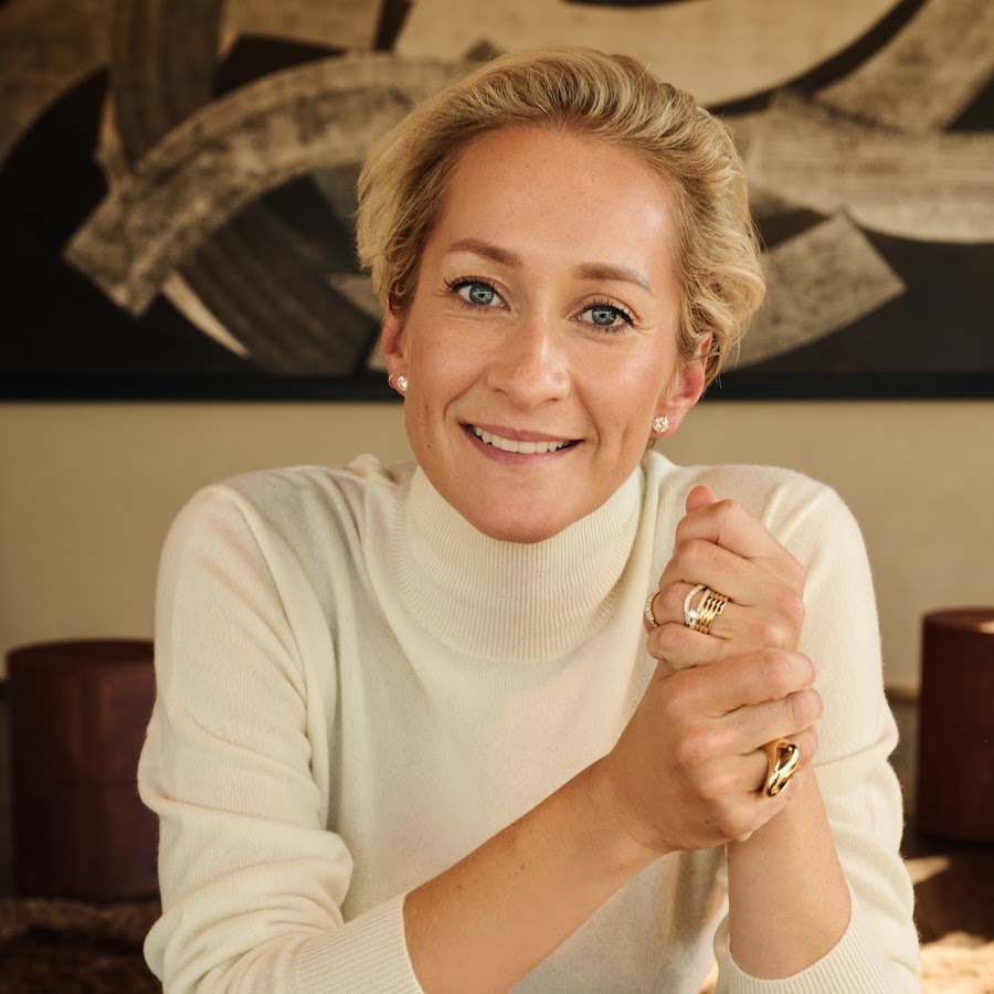 emely christiaens - YouTube