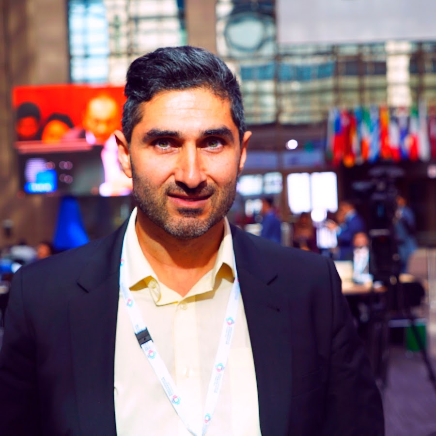 Bamdad Esmaili - YouTube