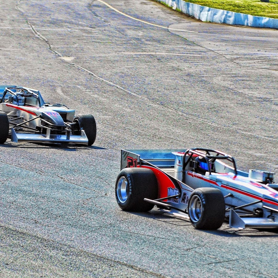 Graham Racing - YouTube