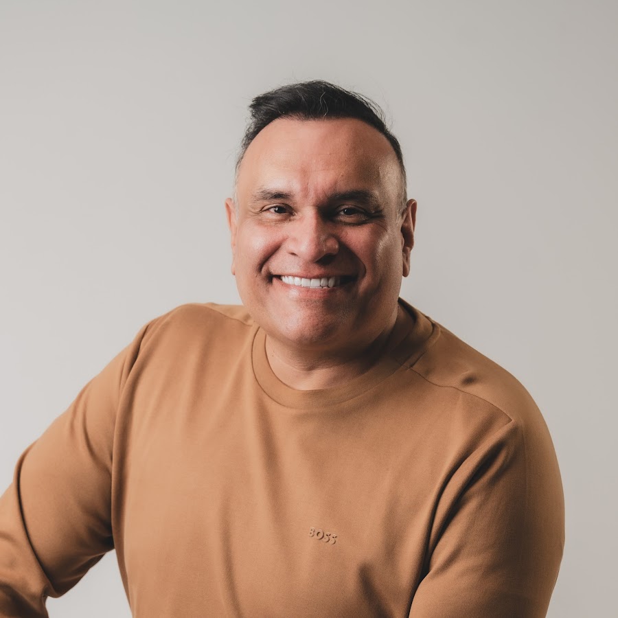 Edwin Castro M - YouTube