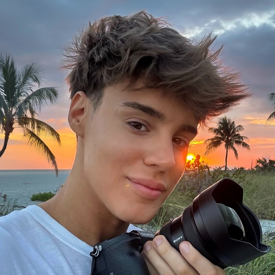 Raphael Gomes - YouTube