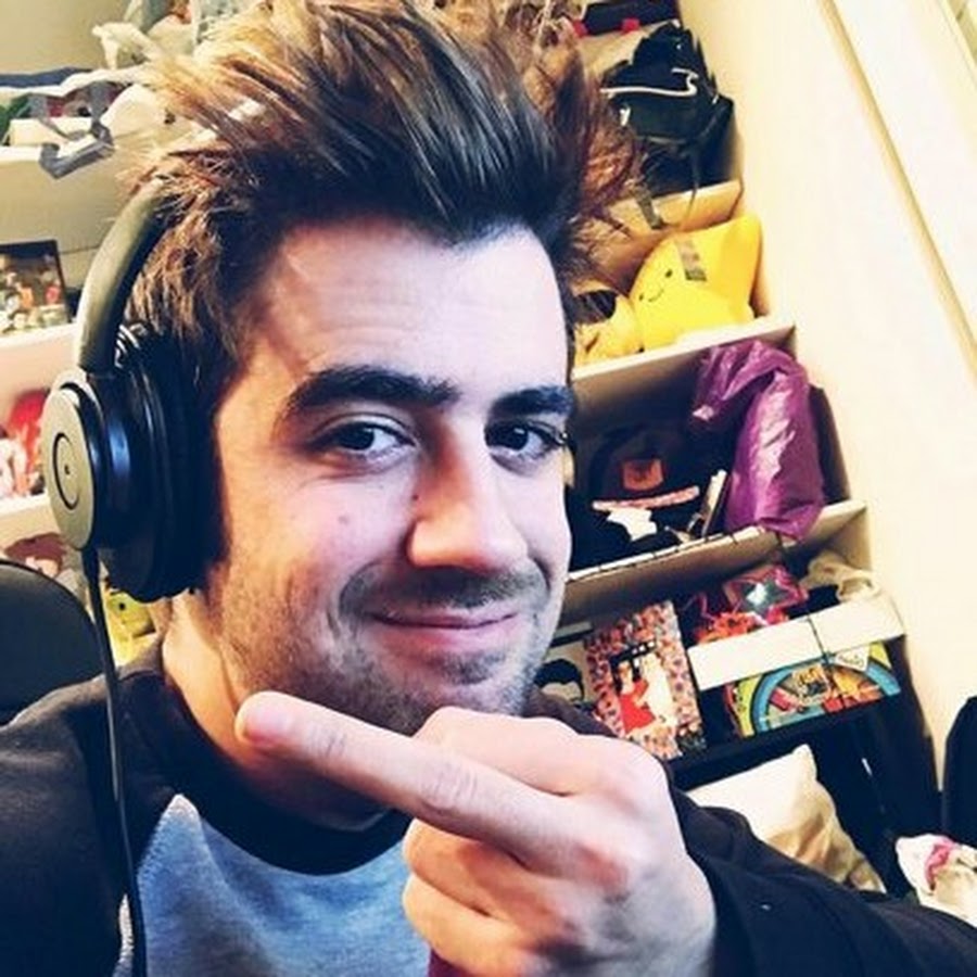 Auronplay 2.0 - YouTube