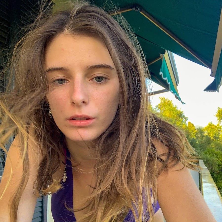Mia Lynch - YouTube