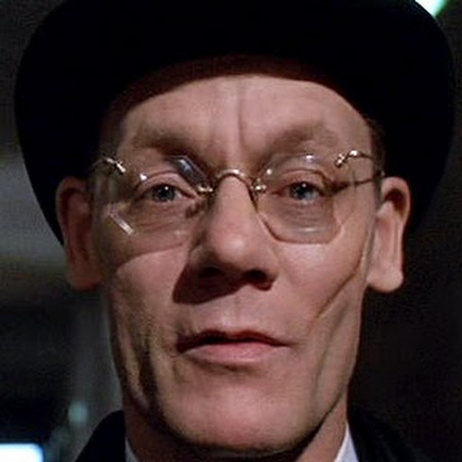 Arthur Slugworth - YouTube