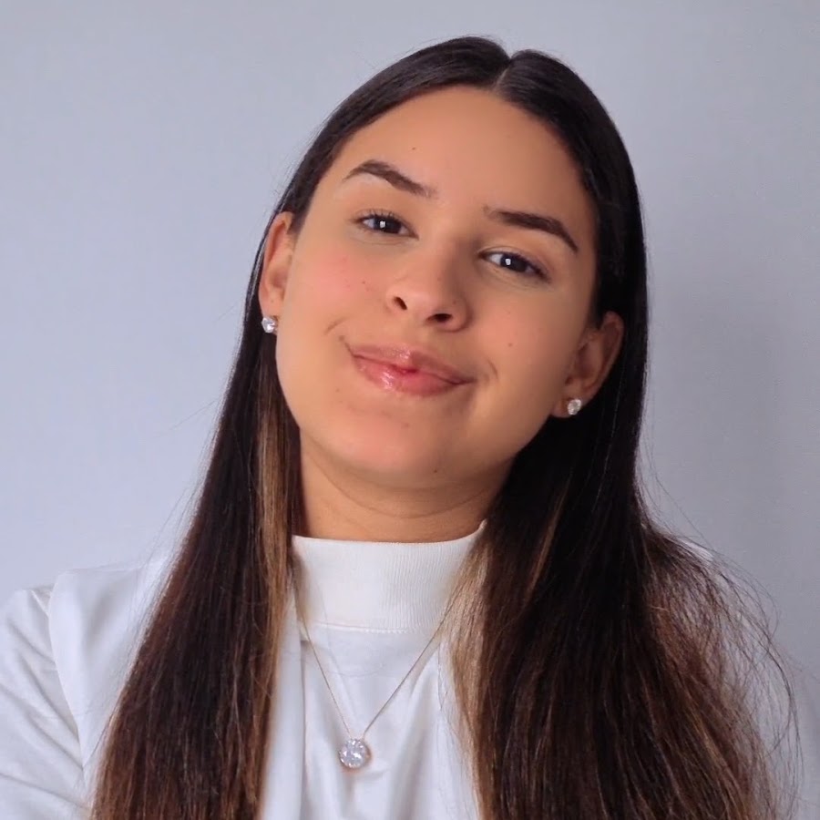 Thais Freitas - YouTube