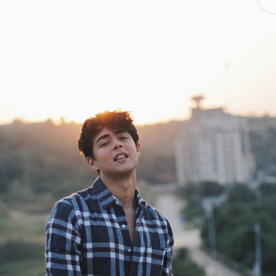 Mustafa Babar - YouTube