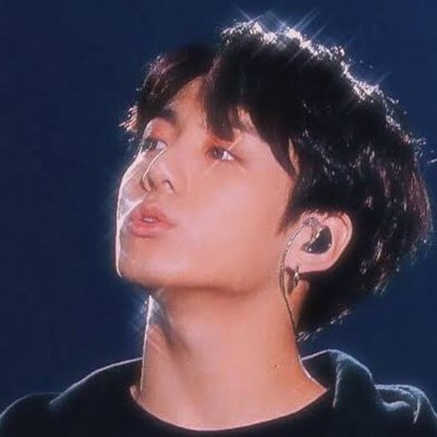 jungkook roblox - YouTube