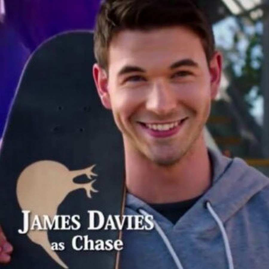 Chase Randall The Black Dino Super Charge Ranger - YouTube