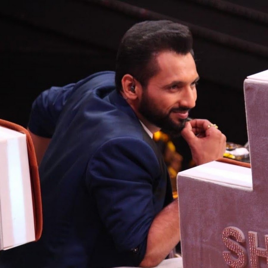 Team Punit J Pathak - YouTube