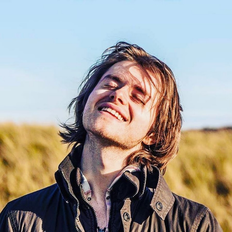 Charlie Carrel - YouTube