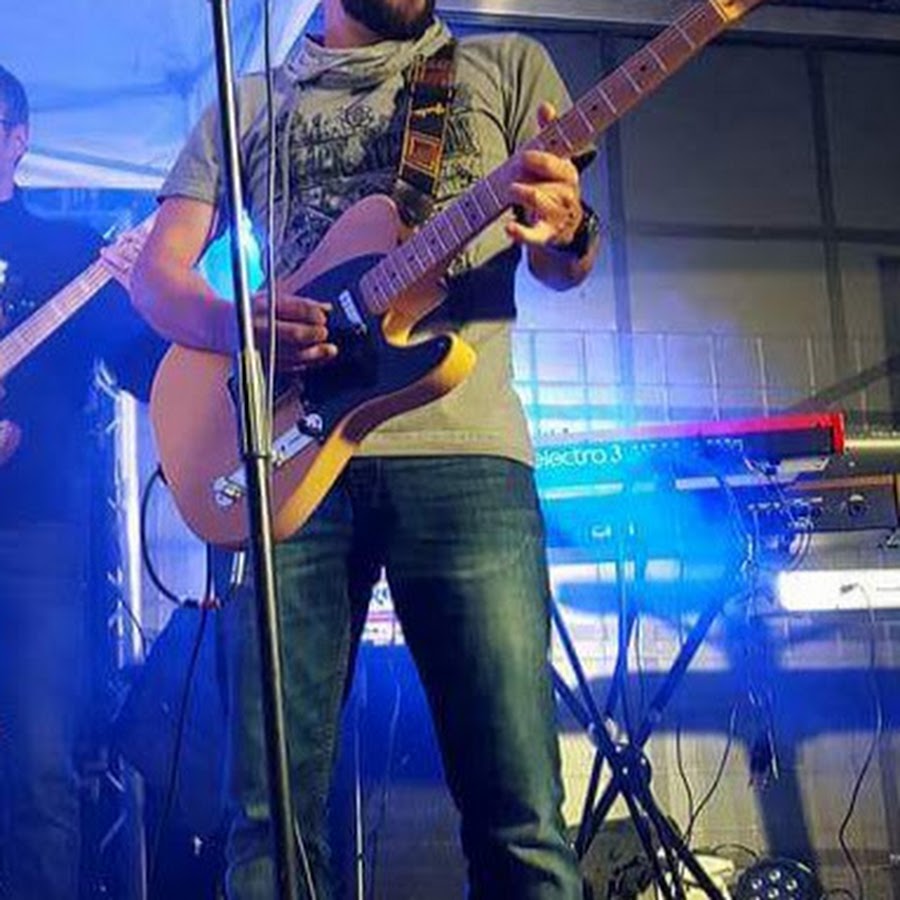 David GUSS - YouTube