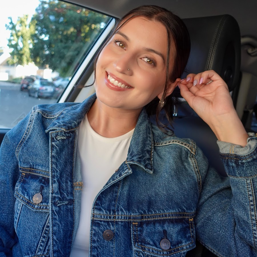 The Flo Fam - YouTube