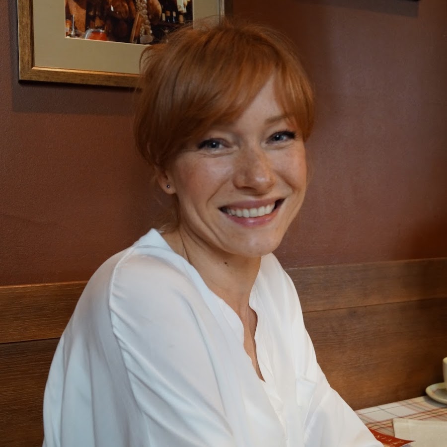 Magda Walach Official - YouTube