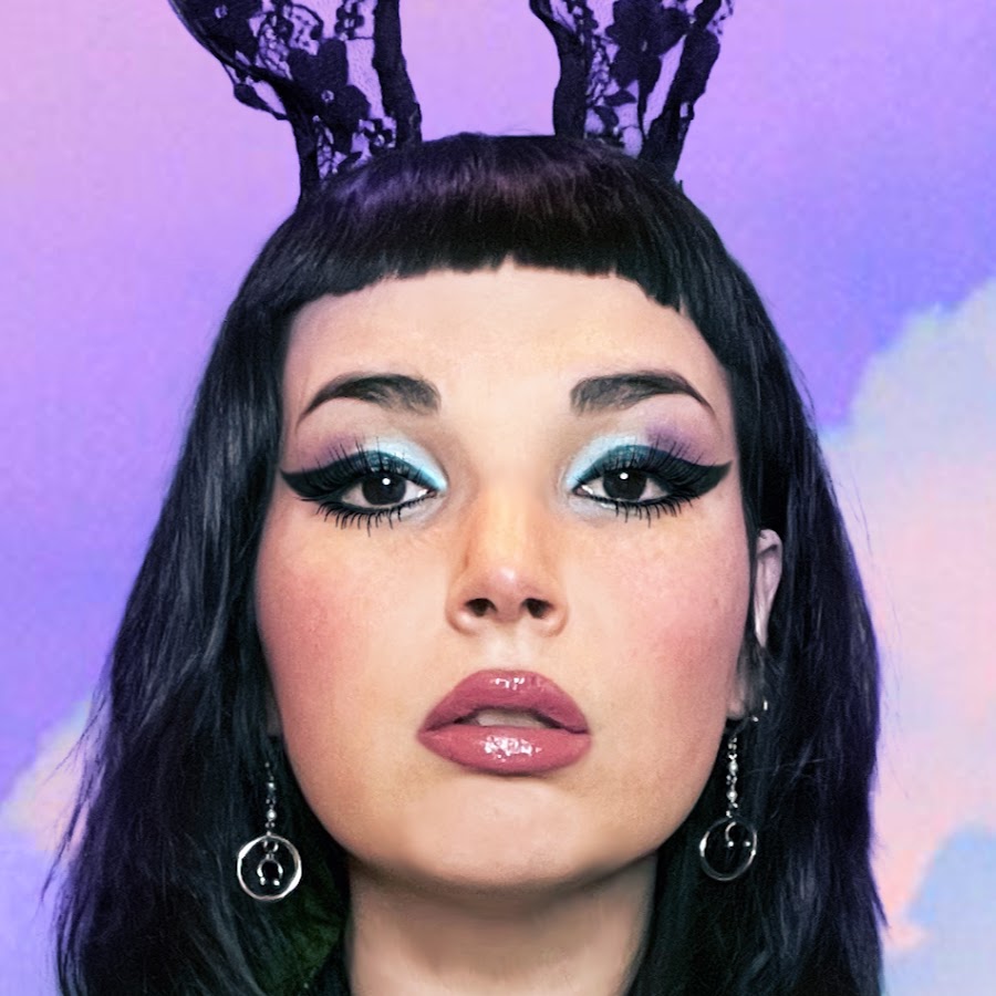 Fellatia G - YouTube