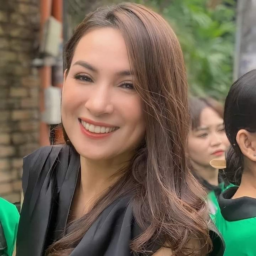 Phan Hoang Anh Phan Hoàg Anh - YouTube