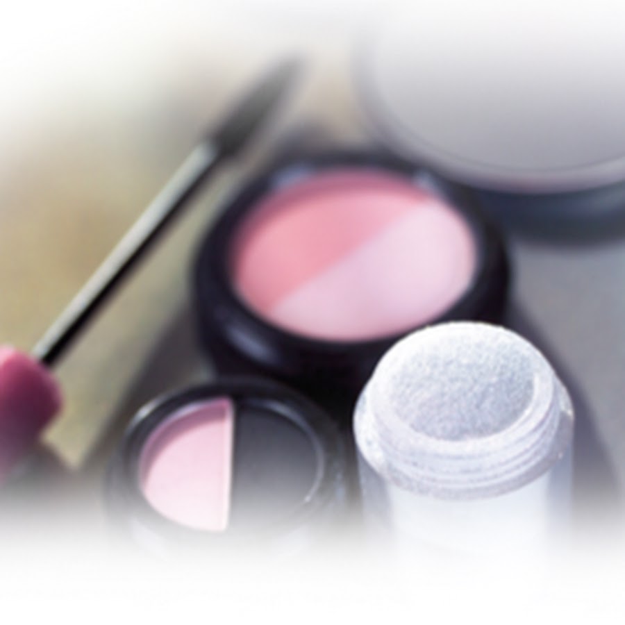 cecilia boo - YouTube