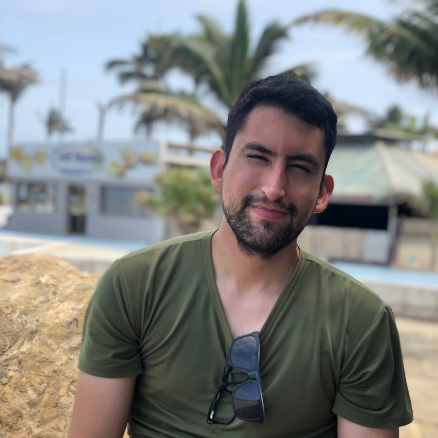 Roberto David Documentales - YouTube