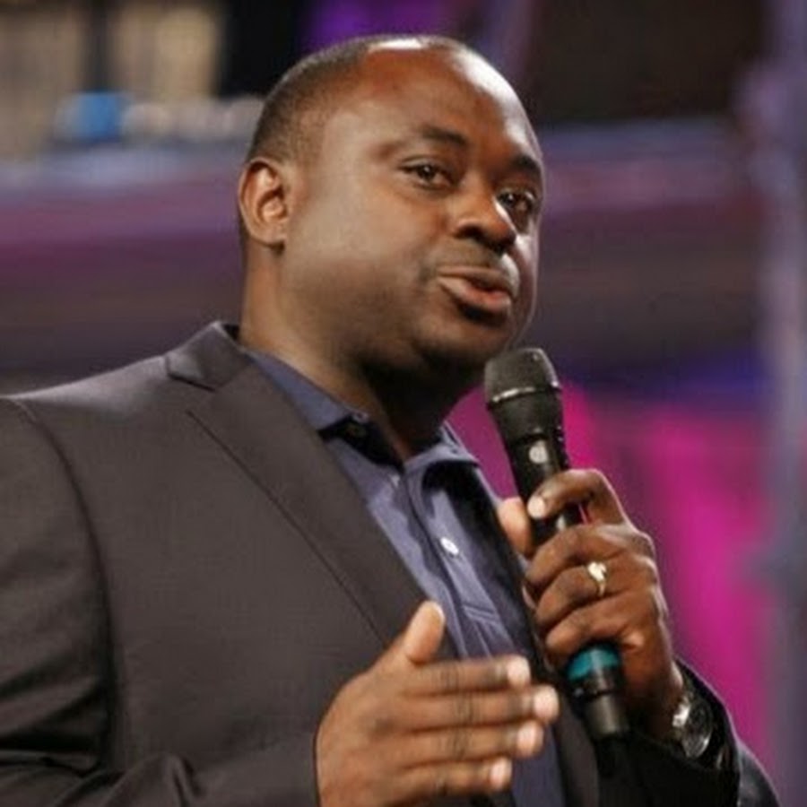 Chris Howell - YouTube