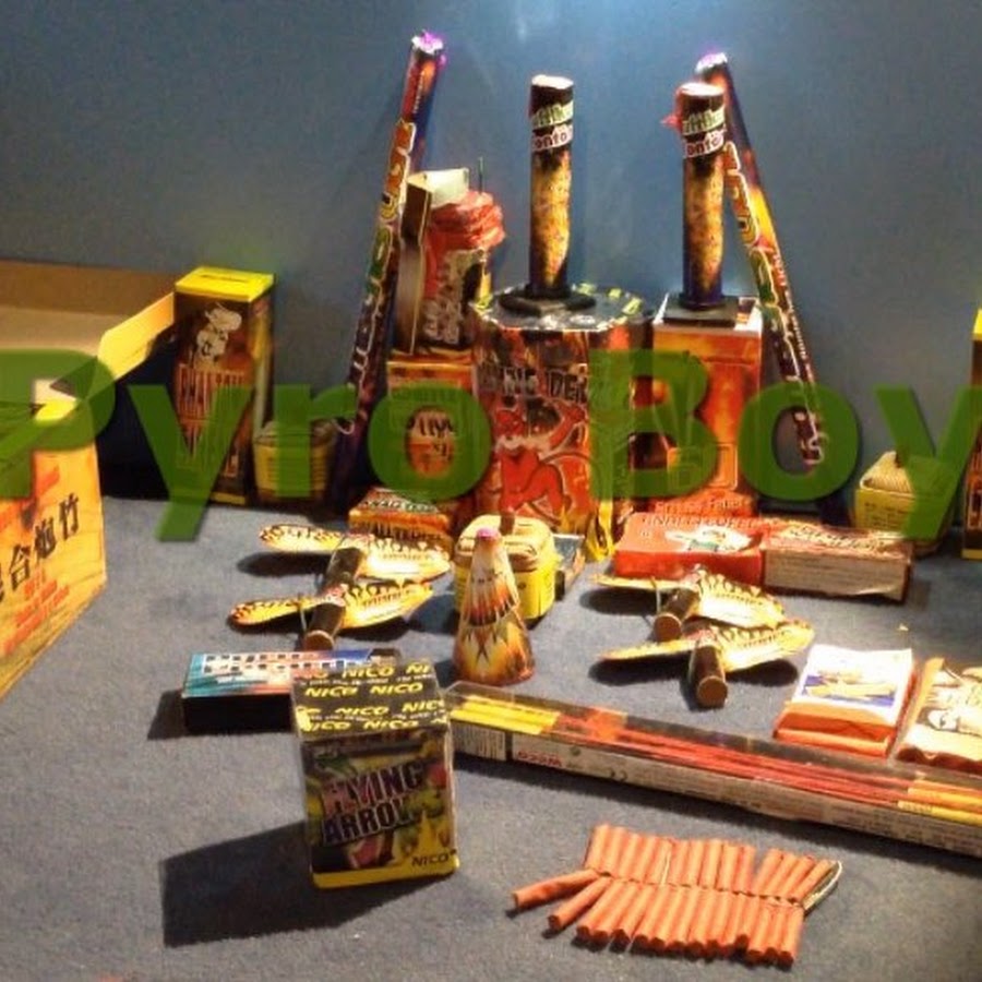 Pyro BOY 1995 - YouTube