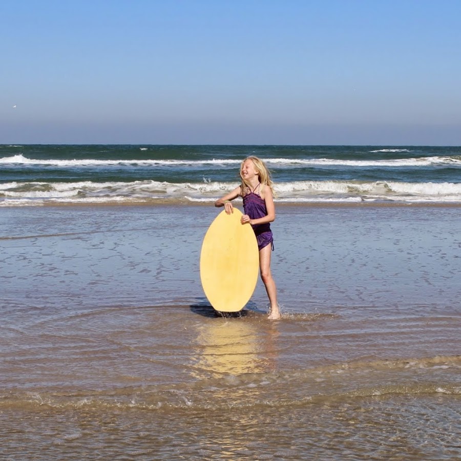 gopro girl - YouTube