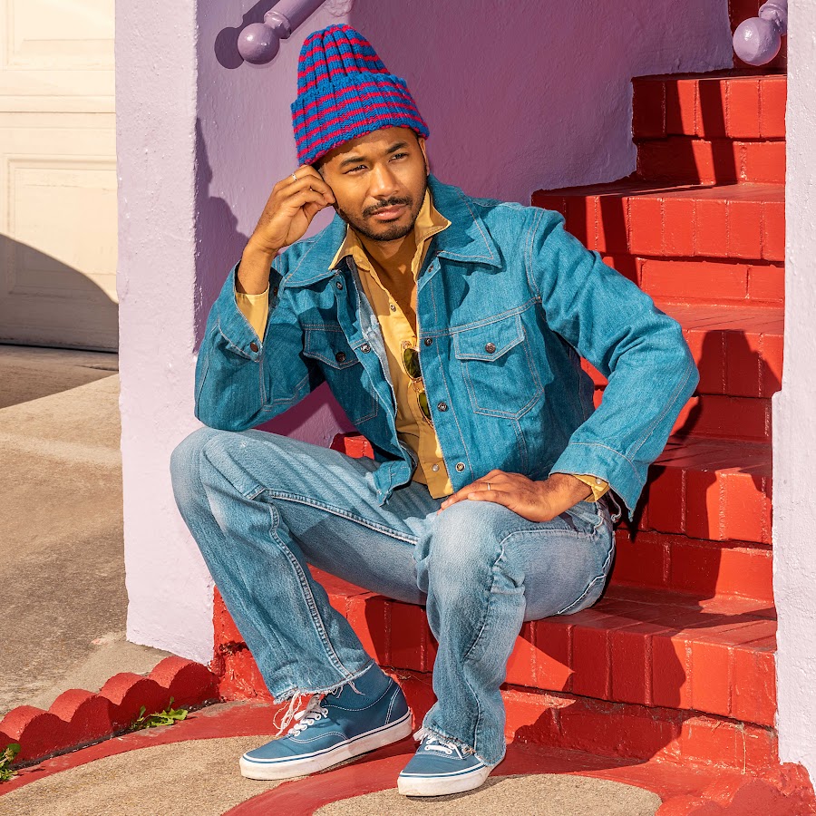 Toro y Moi - YouTube