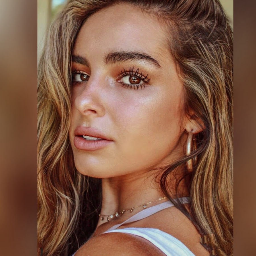 Addison Rae - YouTube